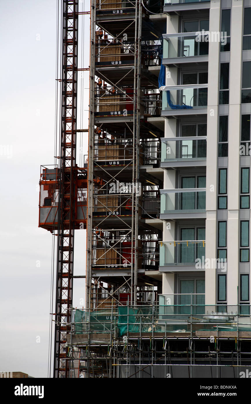 lift in construction site Stock Photo - Alamy