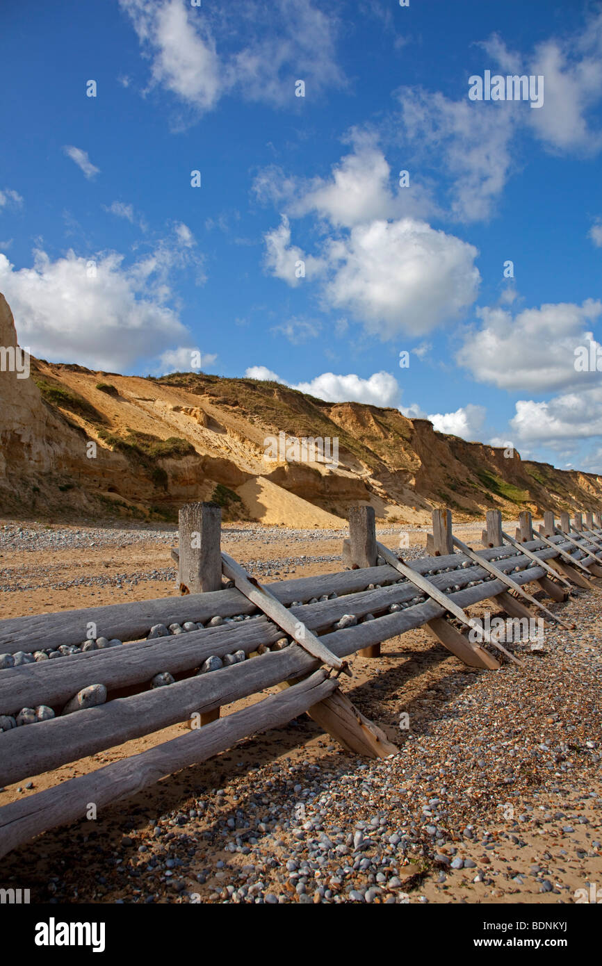 Norfolk sea defences hi-res stock photography and images - Alamy