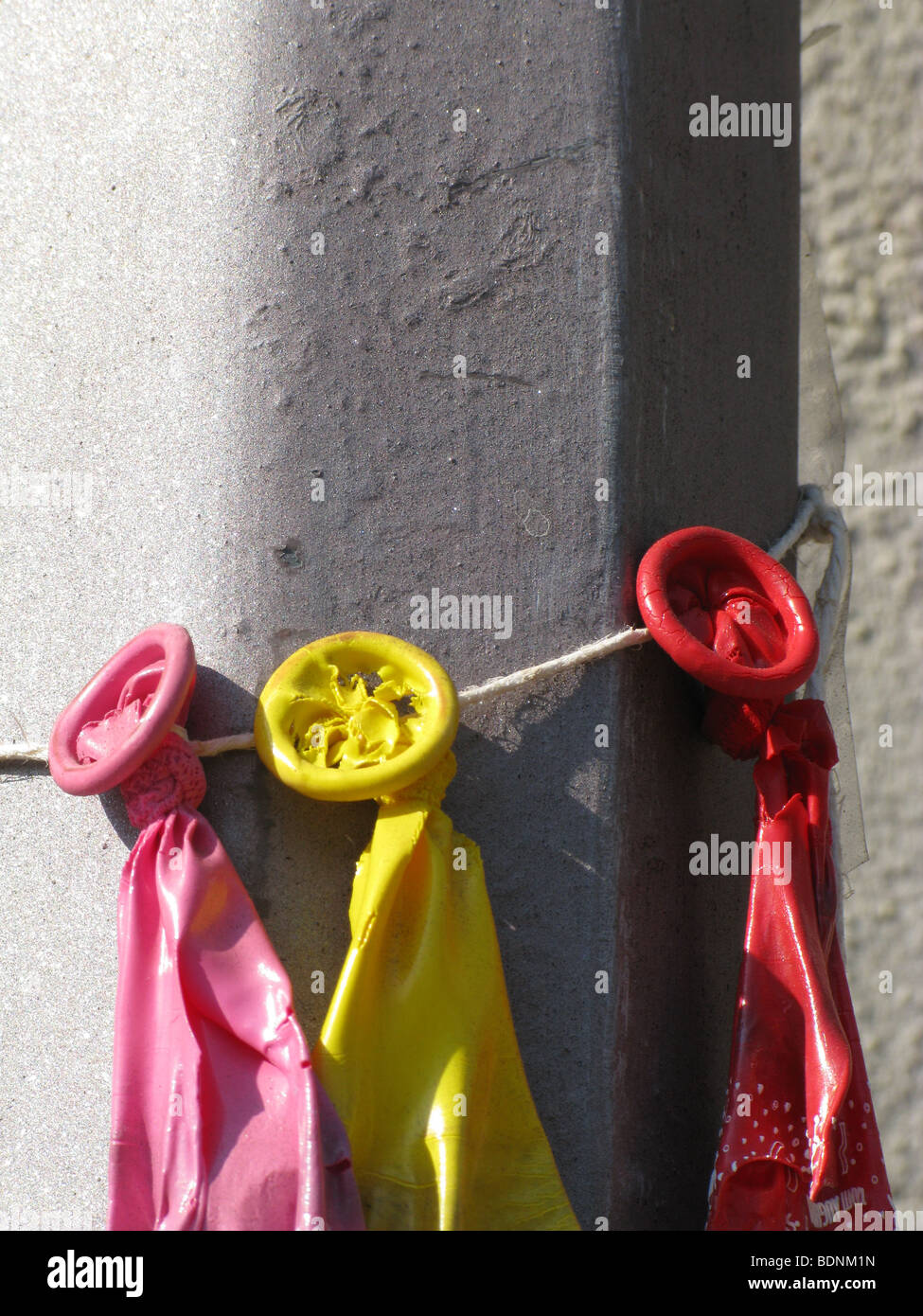 Burst Balloons Stock Photos & Burst Balloons Stock Images - Alamy