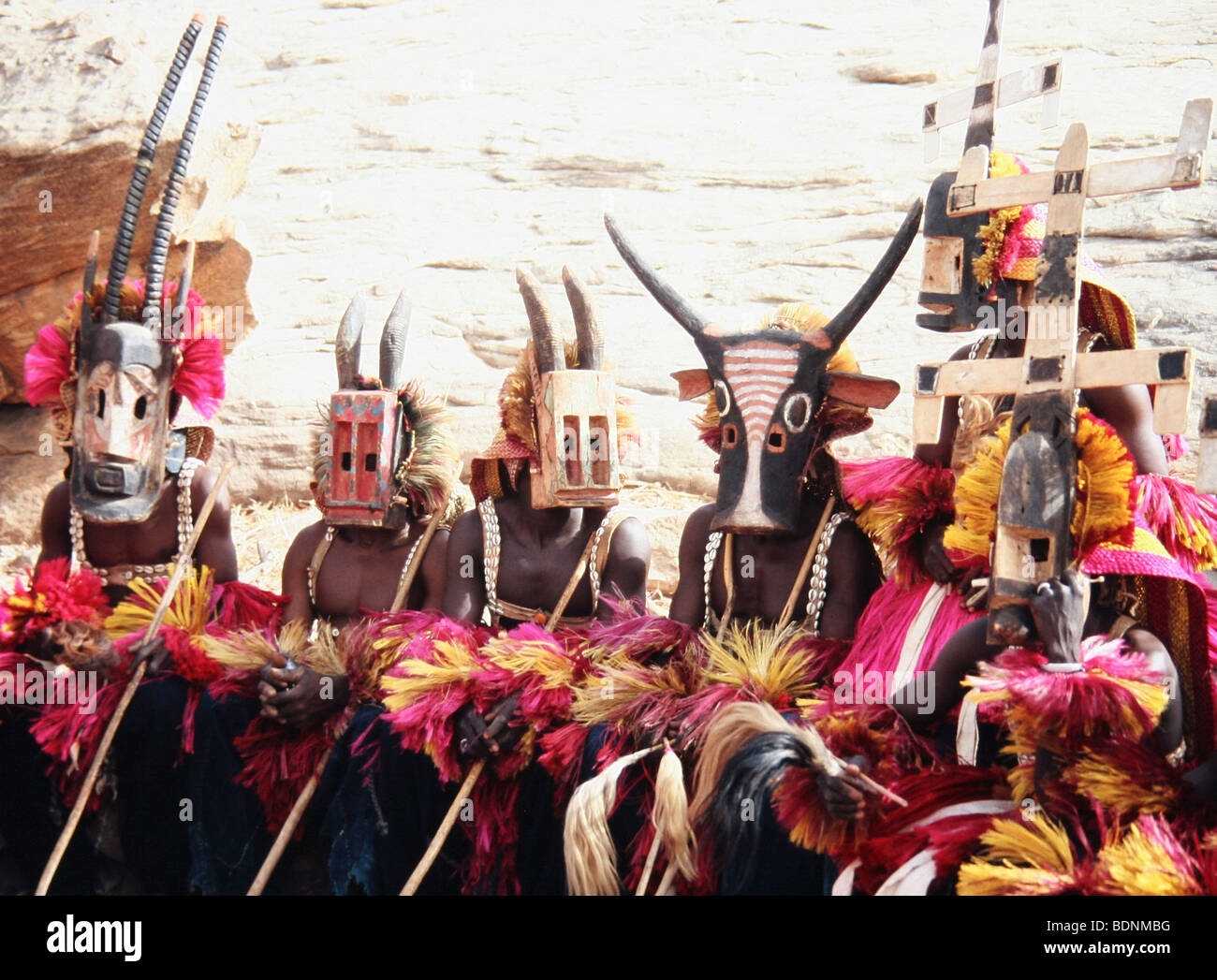 Dogon tribe hi-res stock photography and images - Alamy