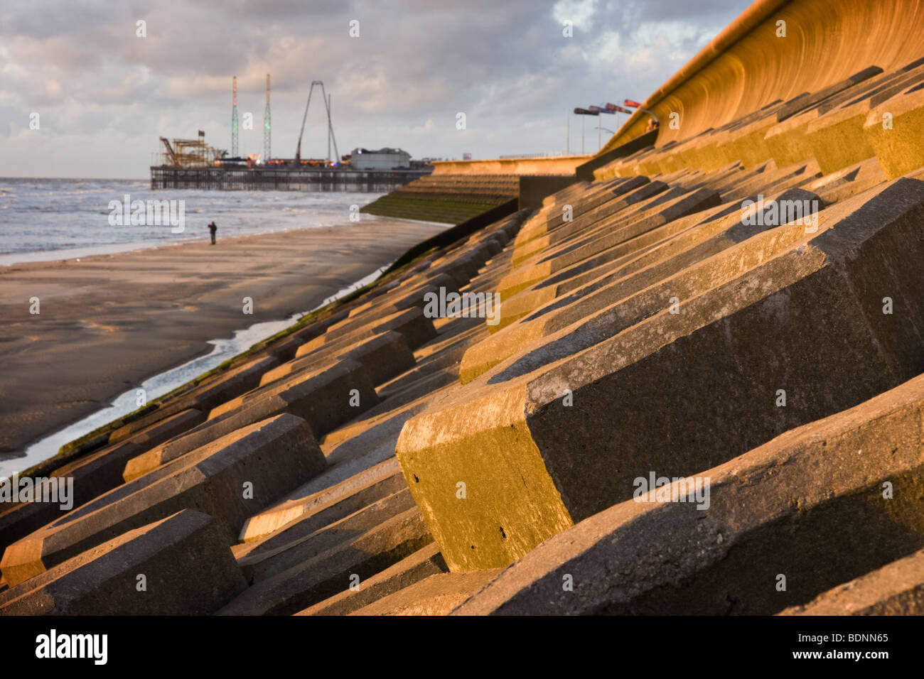 Defenses blackpool lancashire hi-res stock photography and images - Alamy