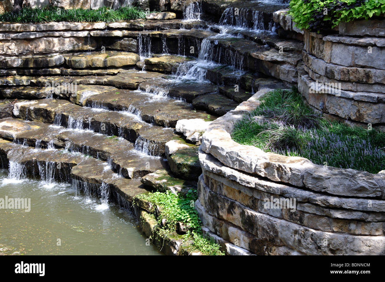 Made made pond hi-res stock photography and images - Alamy