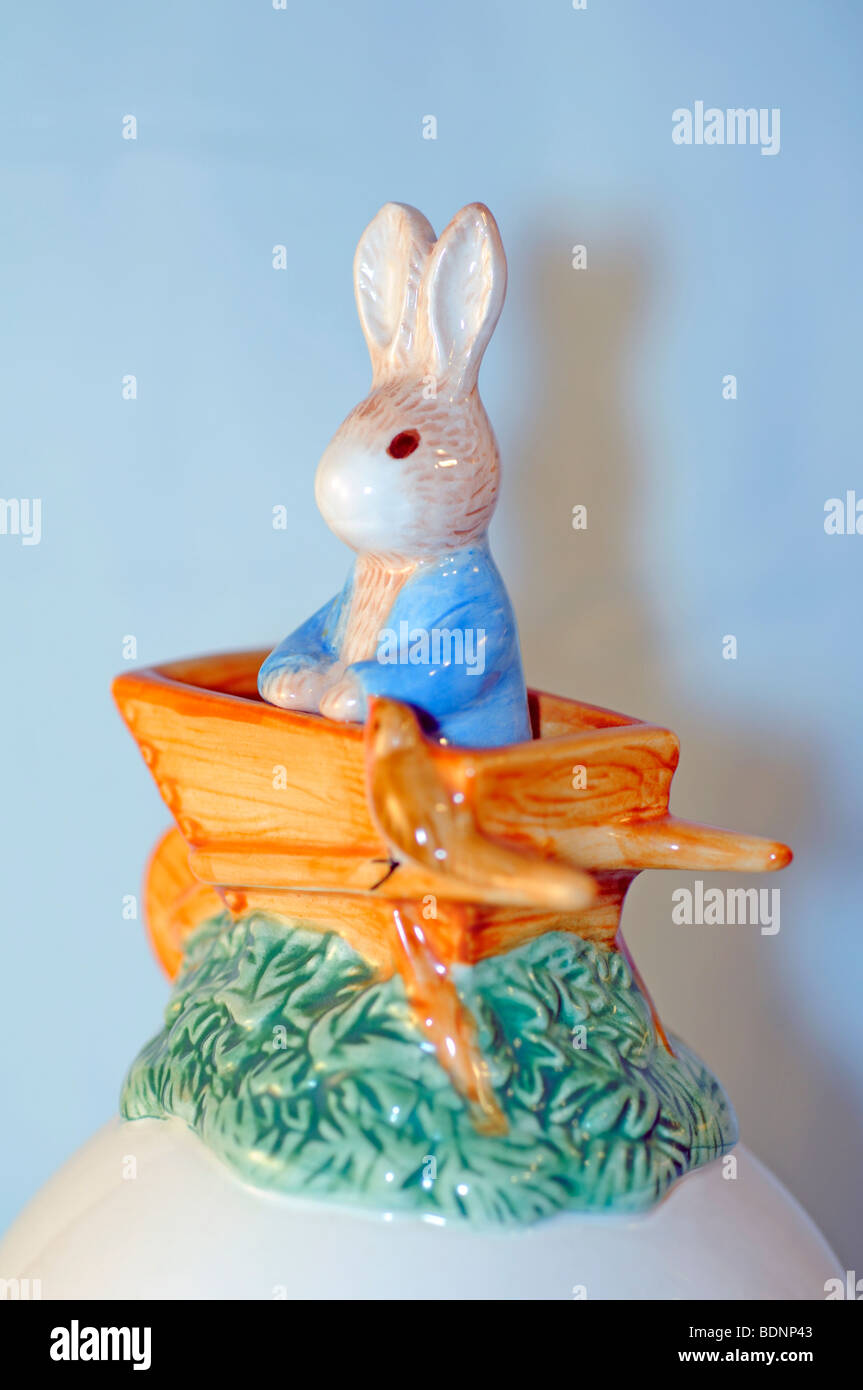 Beatrix potter figurine hi-res stock photography and images - Alamy