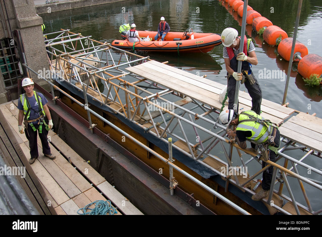 building scaffold scaffolding site construction rig workers Stock Photo ...