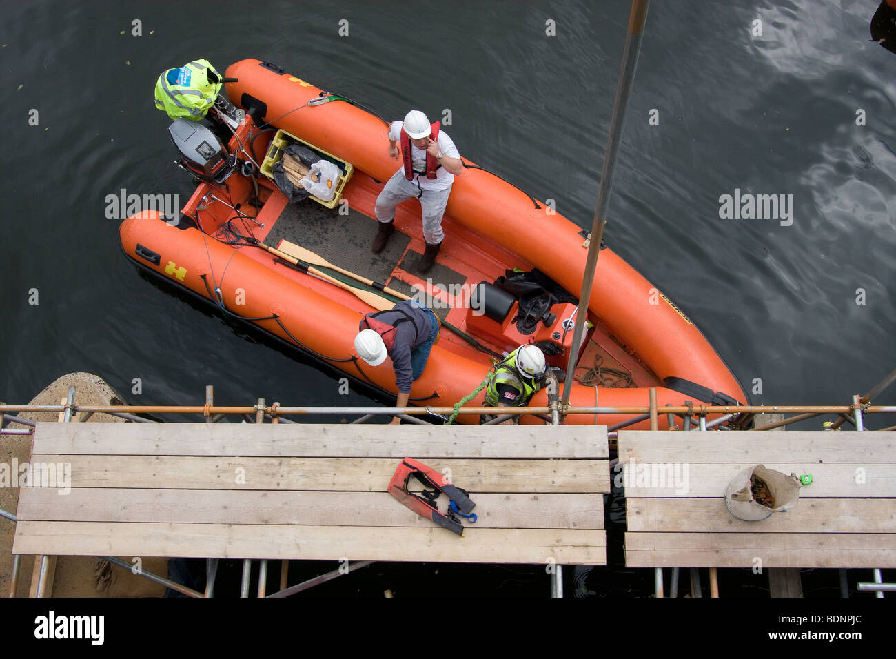 building scaffold scaffolding site construction rig workers safety boat ...