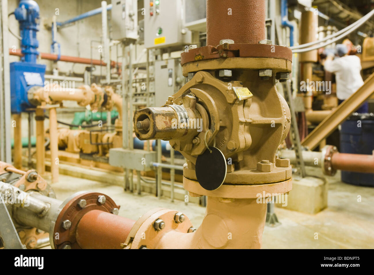 Water pump piping hi-res stock photography and images - Alamy