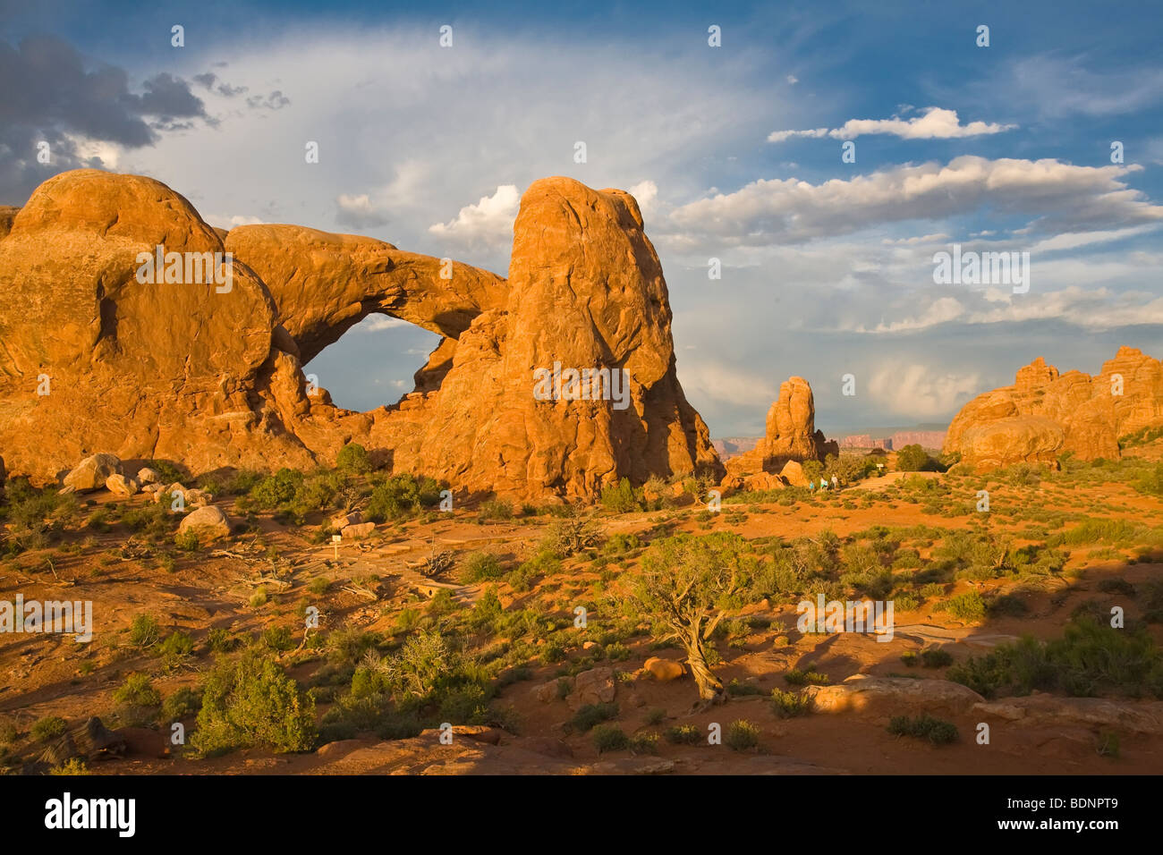 South Window Arch in the Windows Section of Arches National Park, Moab ...