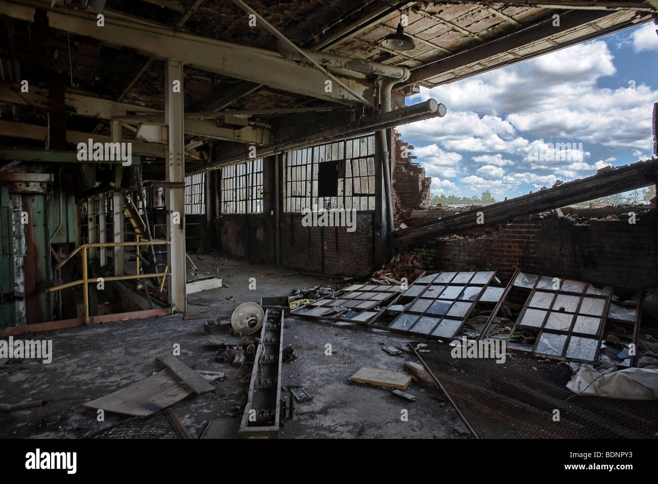 A derelict building Stock Photo - Alamy