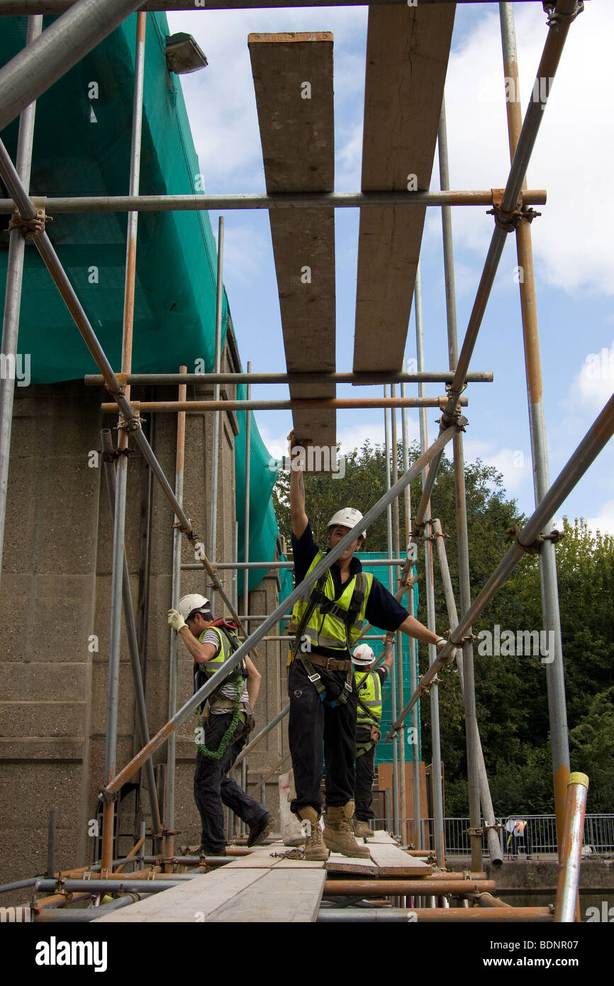 building scaffold scaffolding site construction rig workers Stock Photo ...