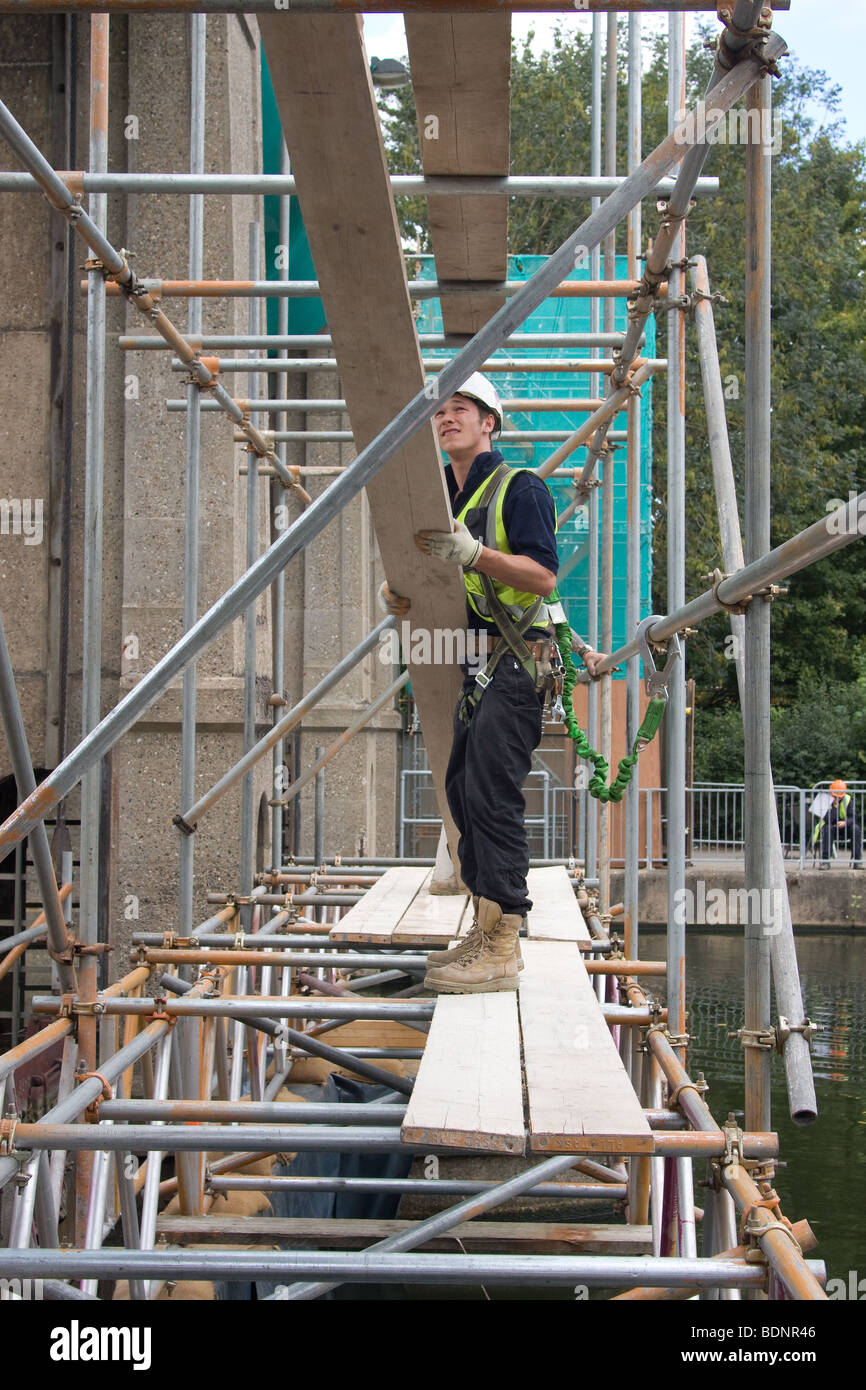 building scaffold scaffolding site construction rig workers Stock Photo ...