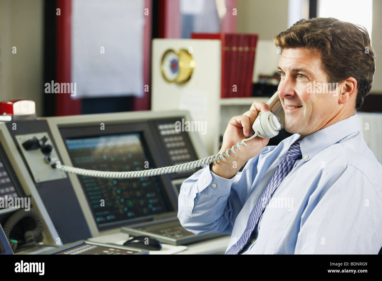 Computer operator image hi-res stock photography and images - Alamy