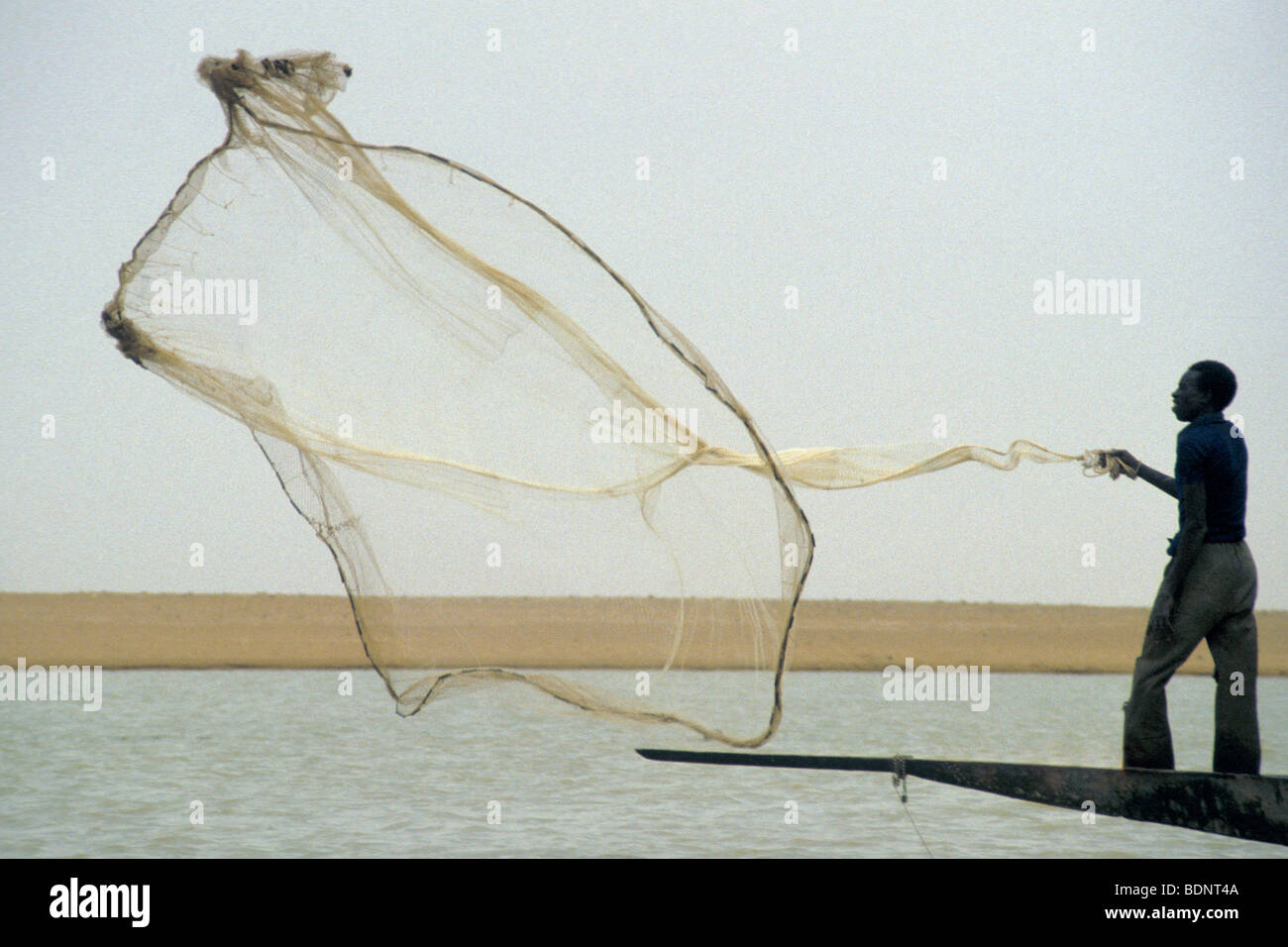 Mali bozo fishermen hi-res stock photography and images - Alamy