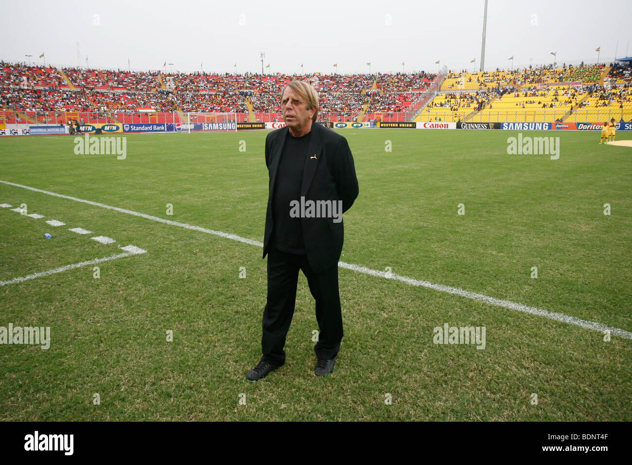 Claude le roy hi-res stock photography and images - Alamy