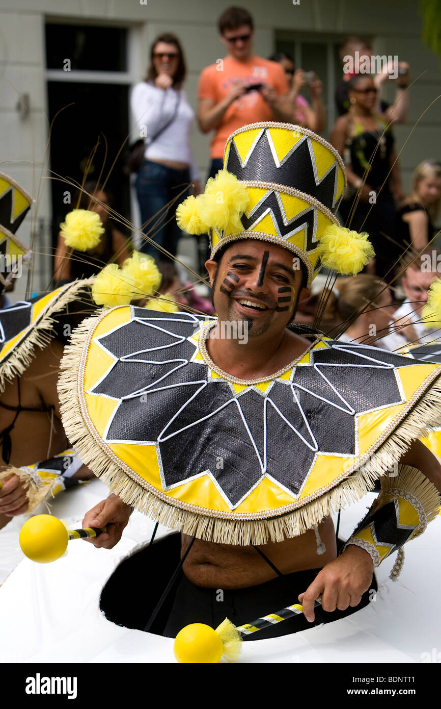 Happy entertainer at the Notting Hill Carnival 2009 Stock Photo - Alamy