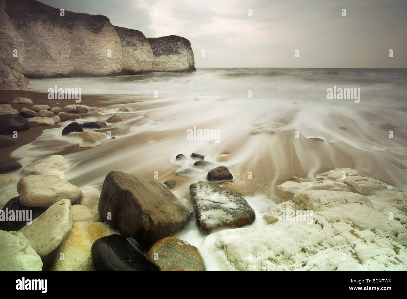 A coastline with chalk cliffs Stock Photo - Alamy
