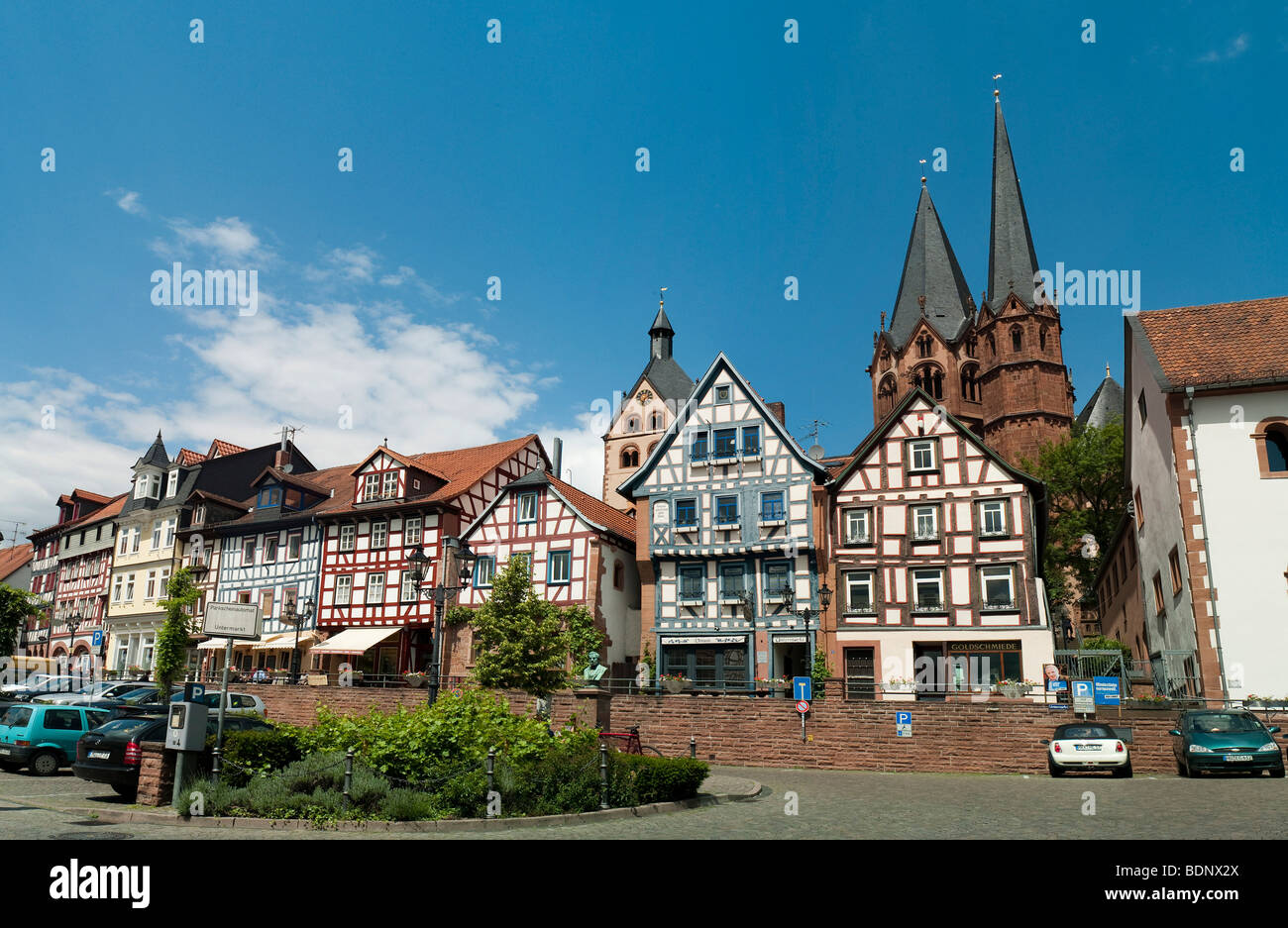Market Square, Marienkirche Church in the back, landmark of Gelnhausen ...