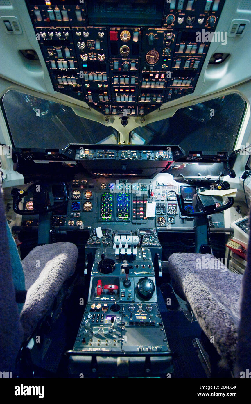 Empty aeroplane cockpit Stock Photo - Alamy
