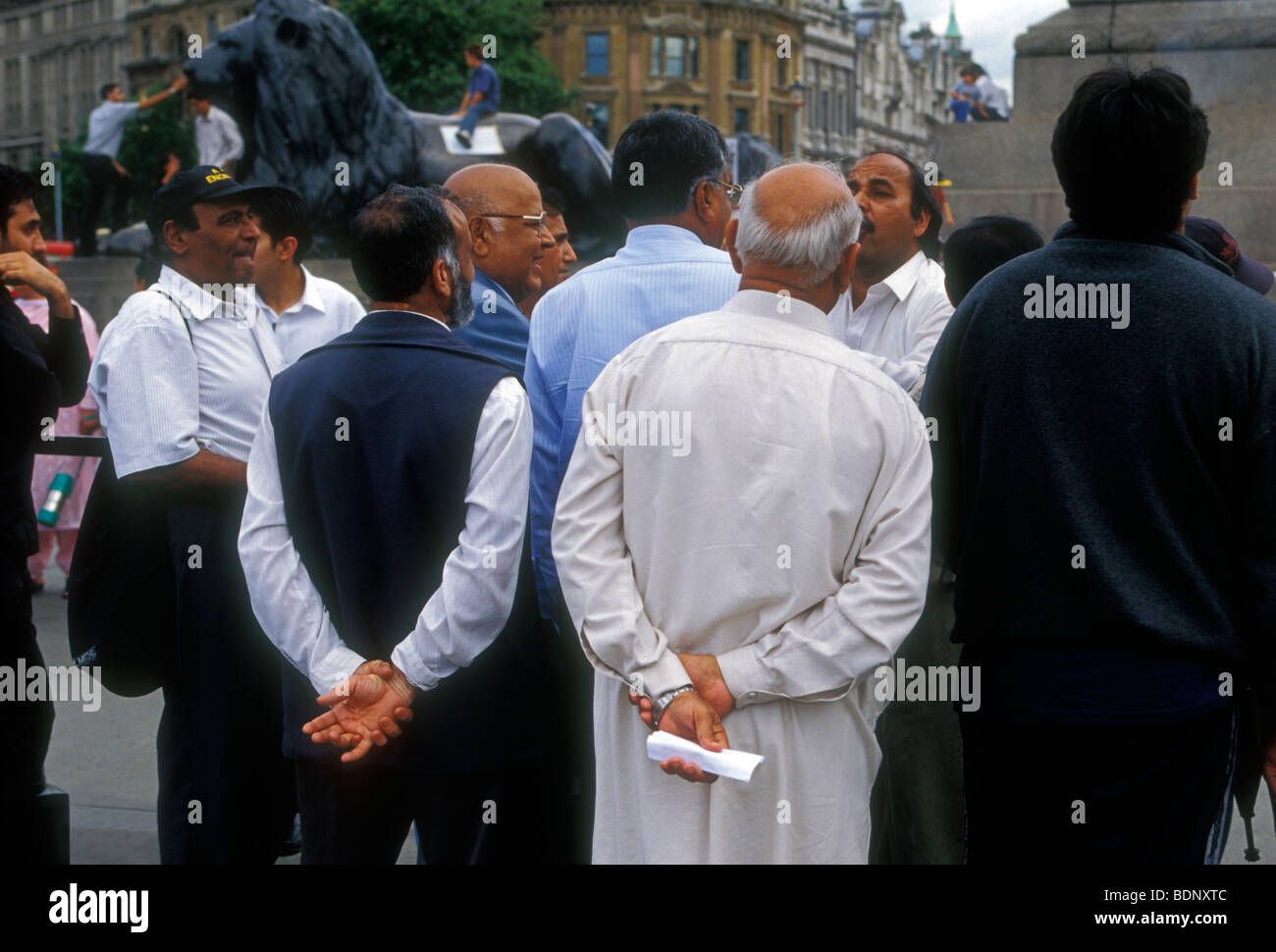 British pakistanis hi-res stock photography and images - Alamy