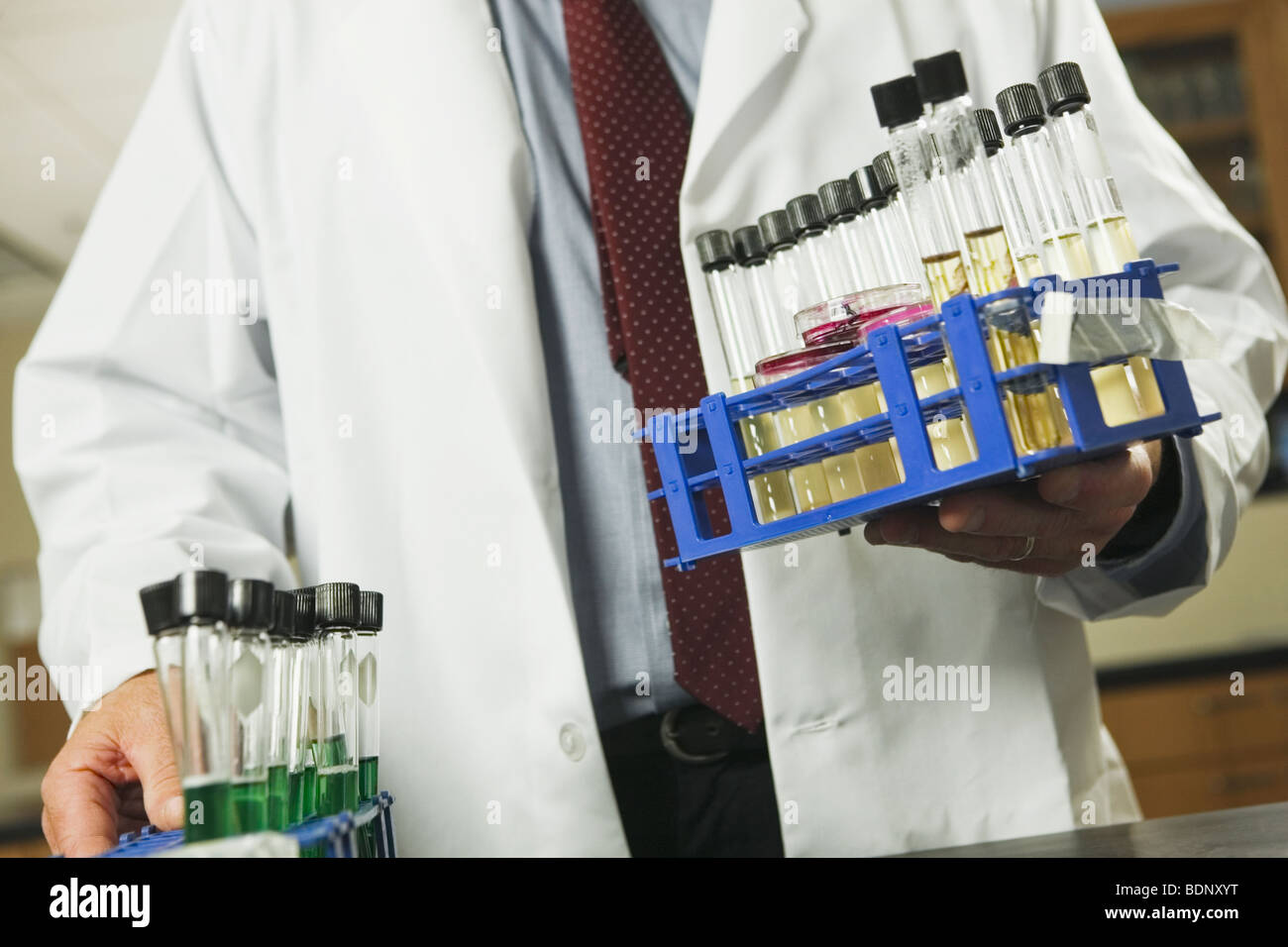 Experiment test tubes racks hi-res stock photography and images - Alamy