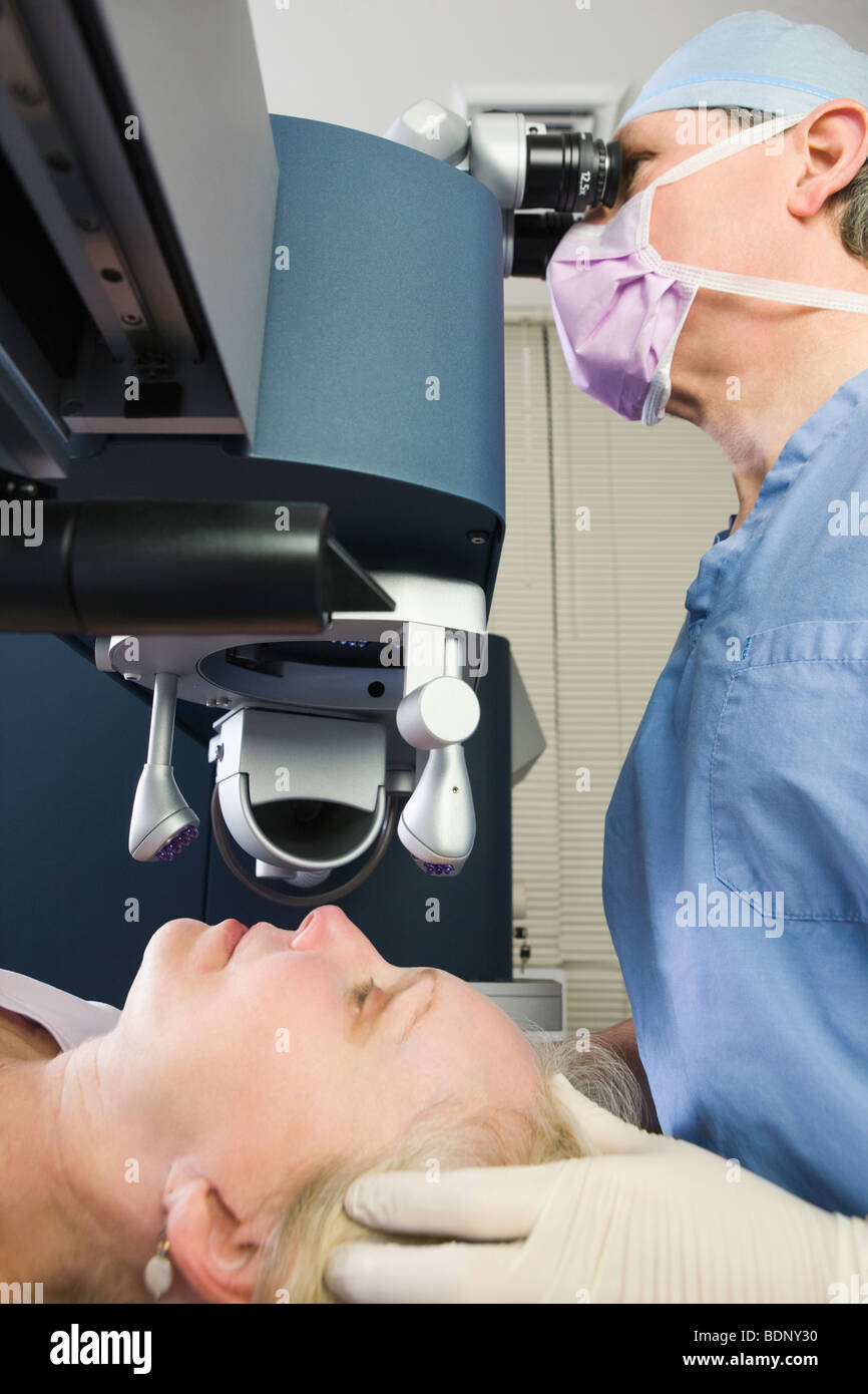 Patient undergoing LASIK surgery Stock Photo - Alamy