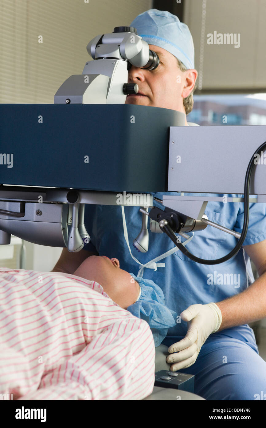 Patient undergoing LASIK surgery Stock Photo - Alamy