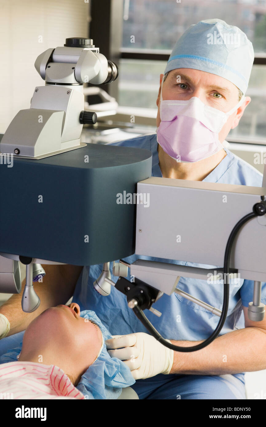 Patient undergoing LASIK surgery Stock Photo - Alamy