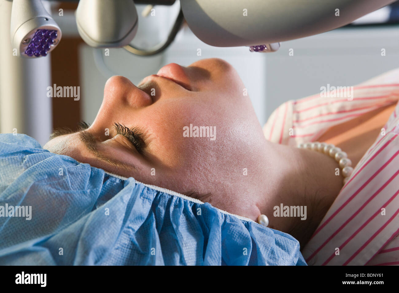 Patient undergoing LASIK surgery Stock Photo - Alamy