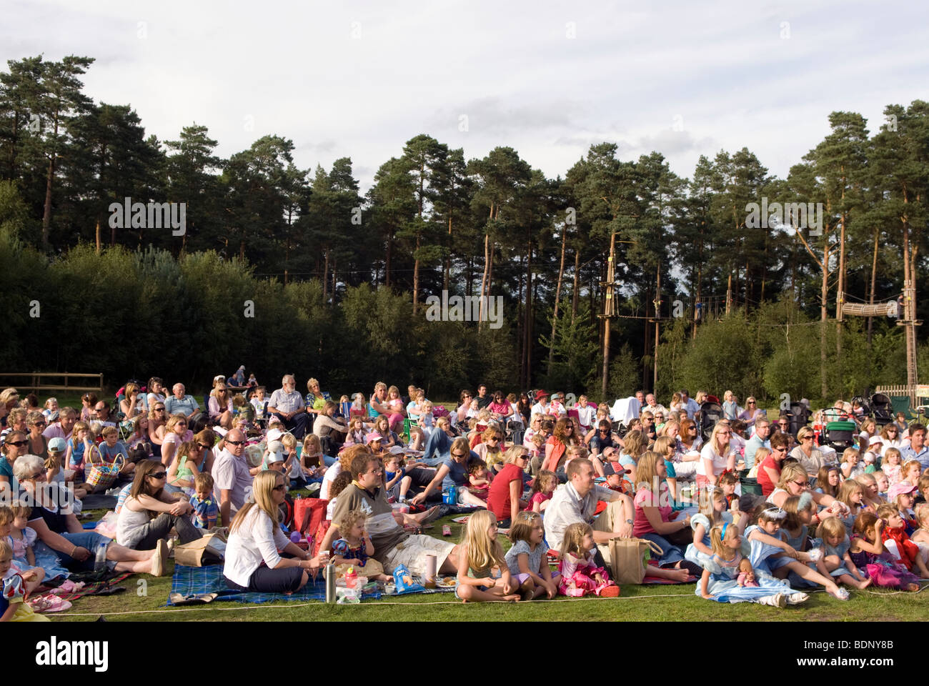 Outdoor theatrical production hi-res stock photography and images - Alamy