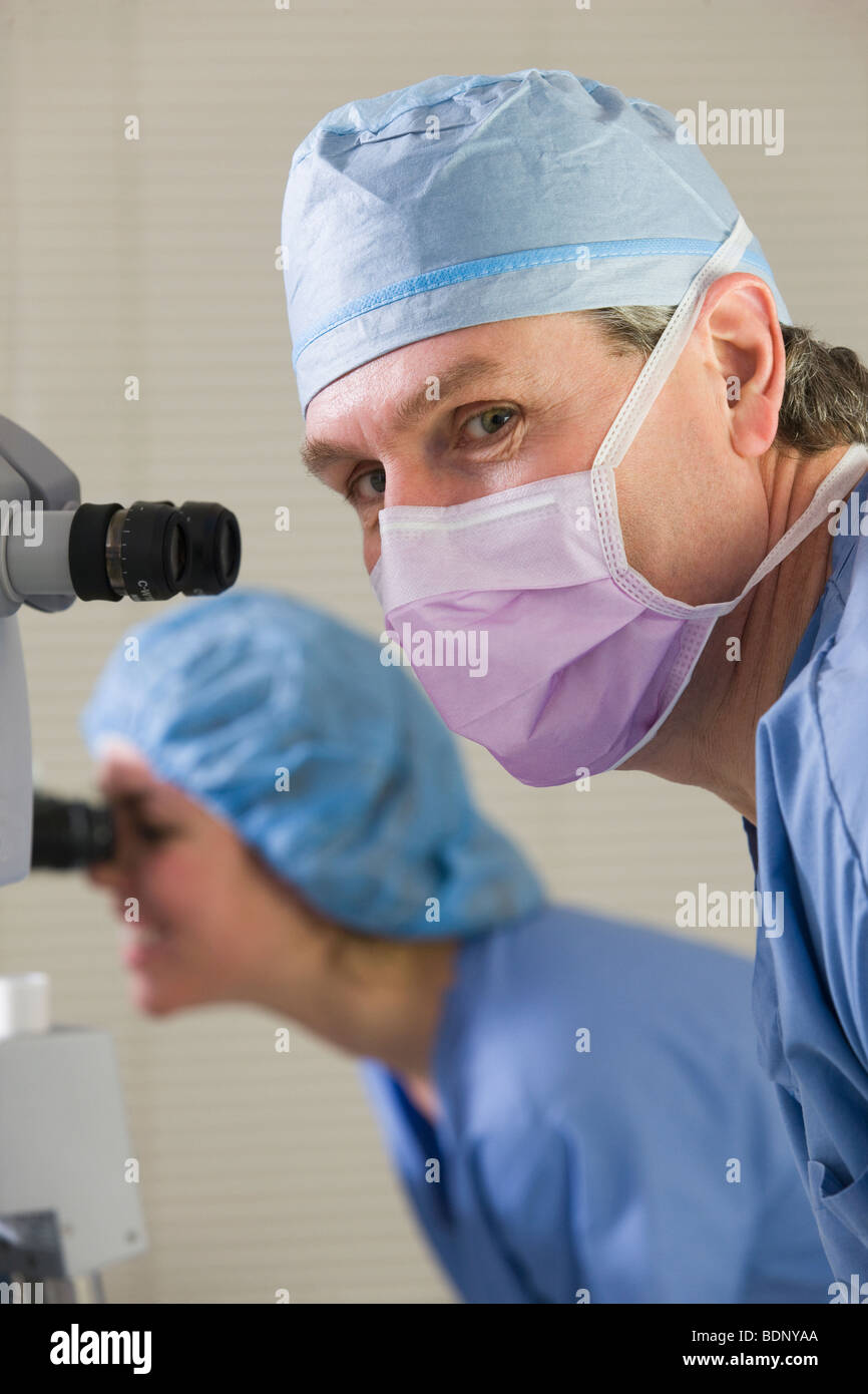 Eye scanning machine hi-res stock photography and images - Alamy