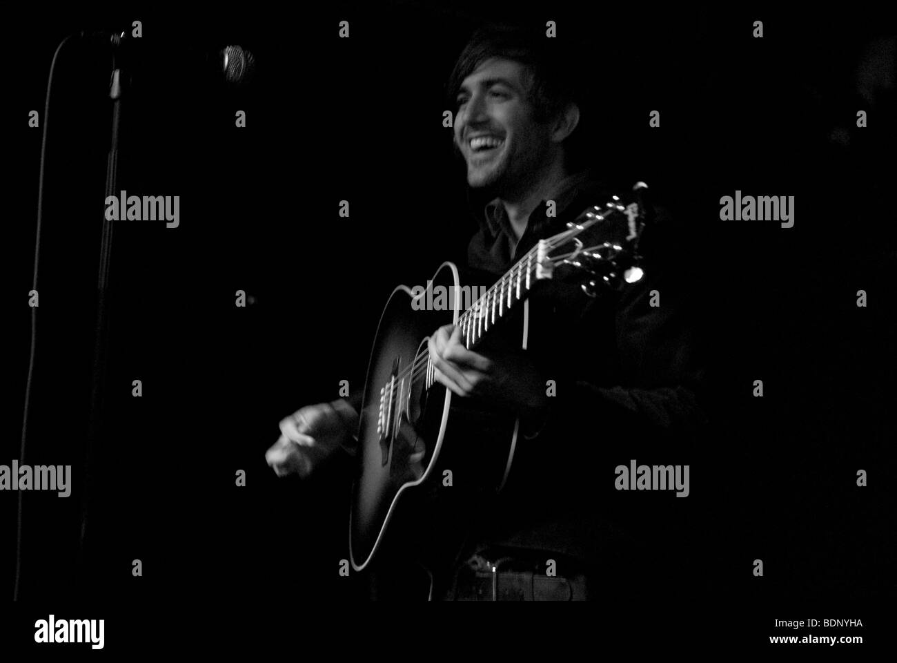 sing song singer performer stage live instrument band group pop rock ...