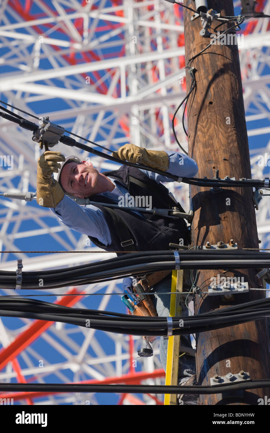 Power Lineman High Resolution Stock Photography and Images - Alamy
