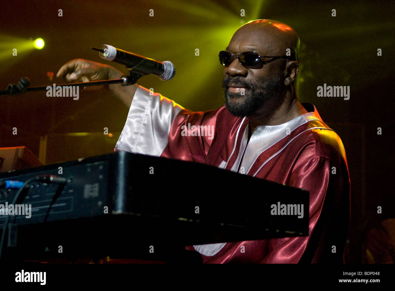 Cool singer hi-res stock photography and images - Alamy