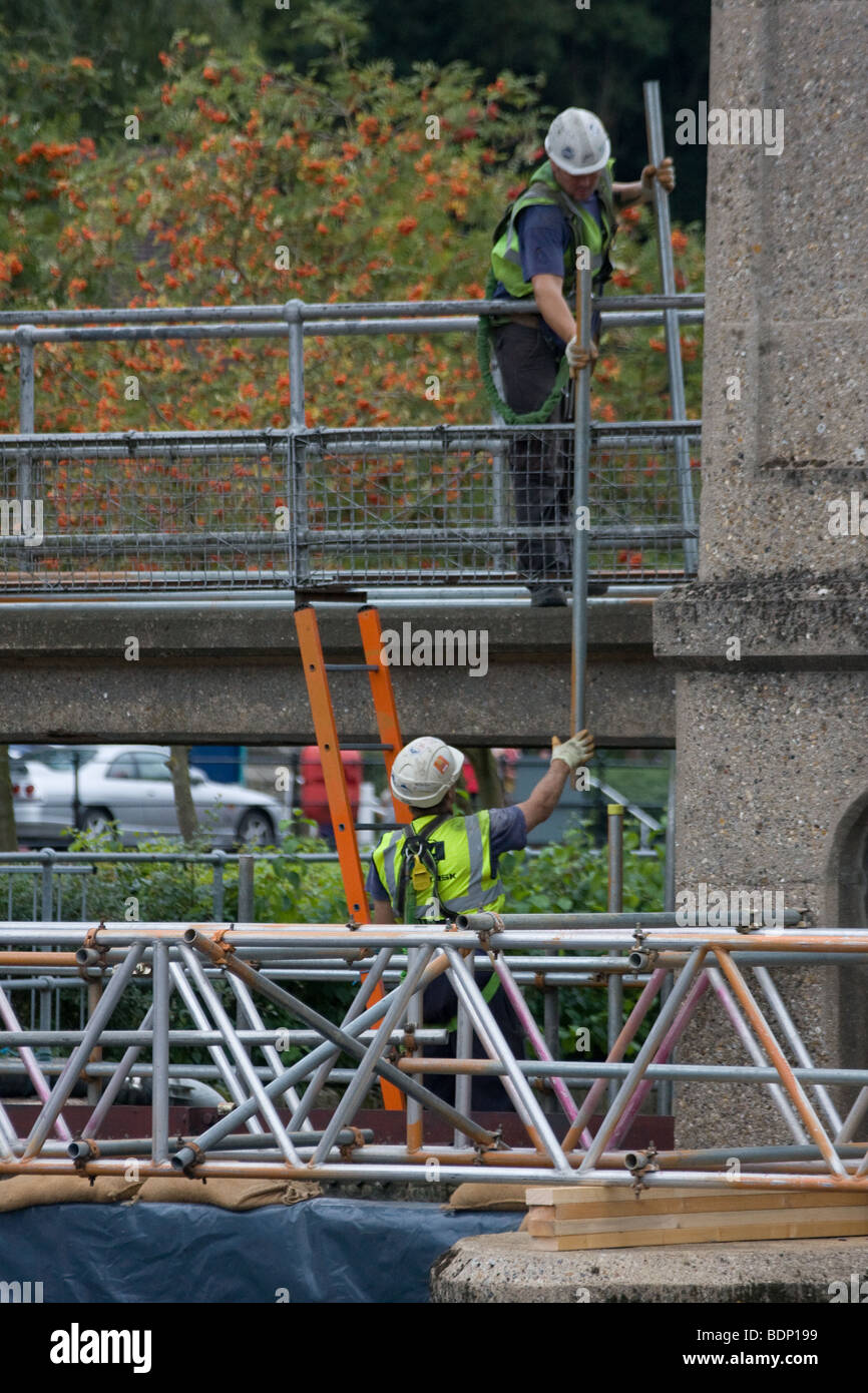 building scaffold scaffolding site construction rig workers Stock Photo ...