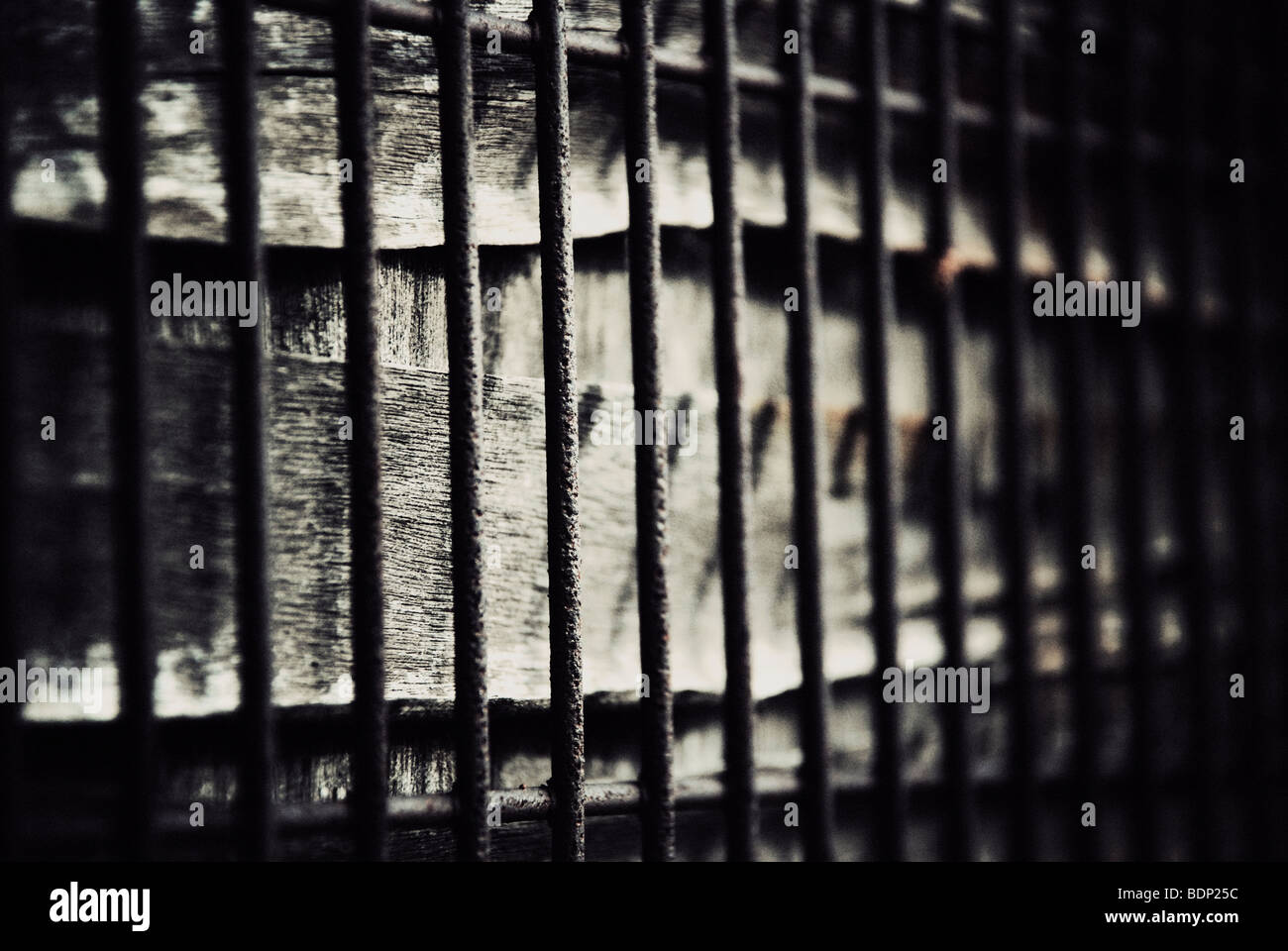 Vertical metal bars hi-res stock photography and images - Alamy