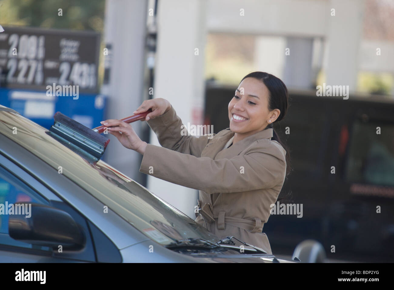 Hand washing a car hi-res stock photography and images - Alamy