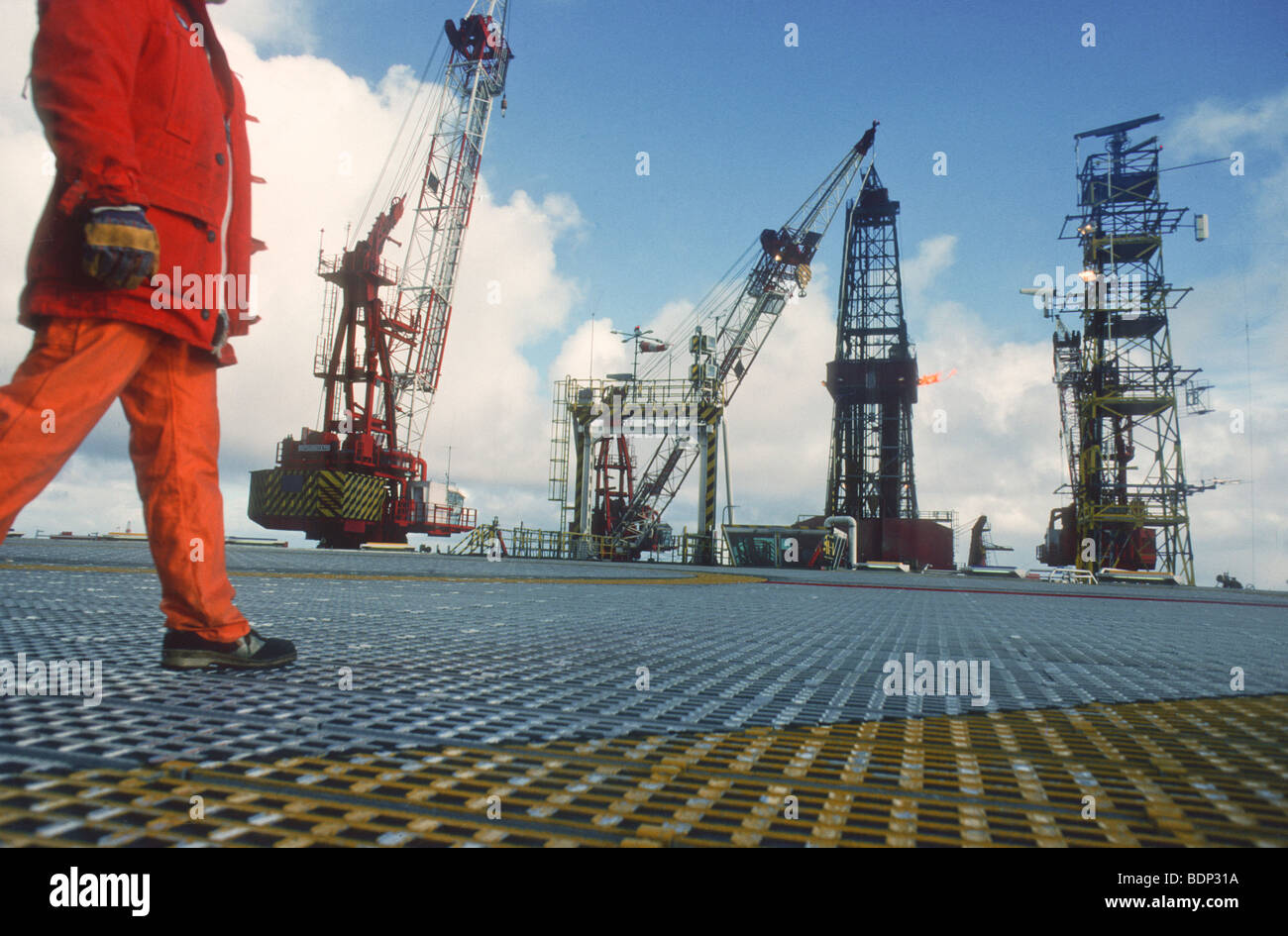 Offshore oil platform, North Sea Stock Photo - Alamy