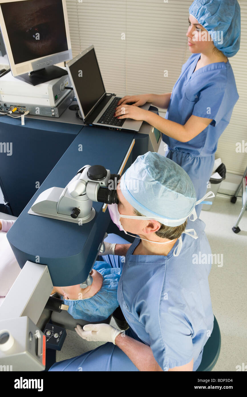 Patient undergoing LASIK surgery Stock Photo - Alamy