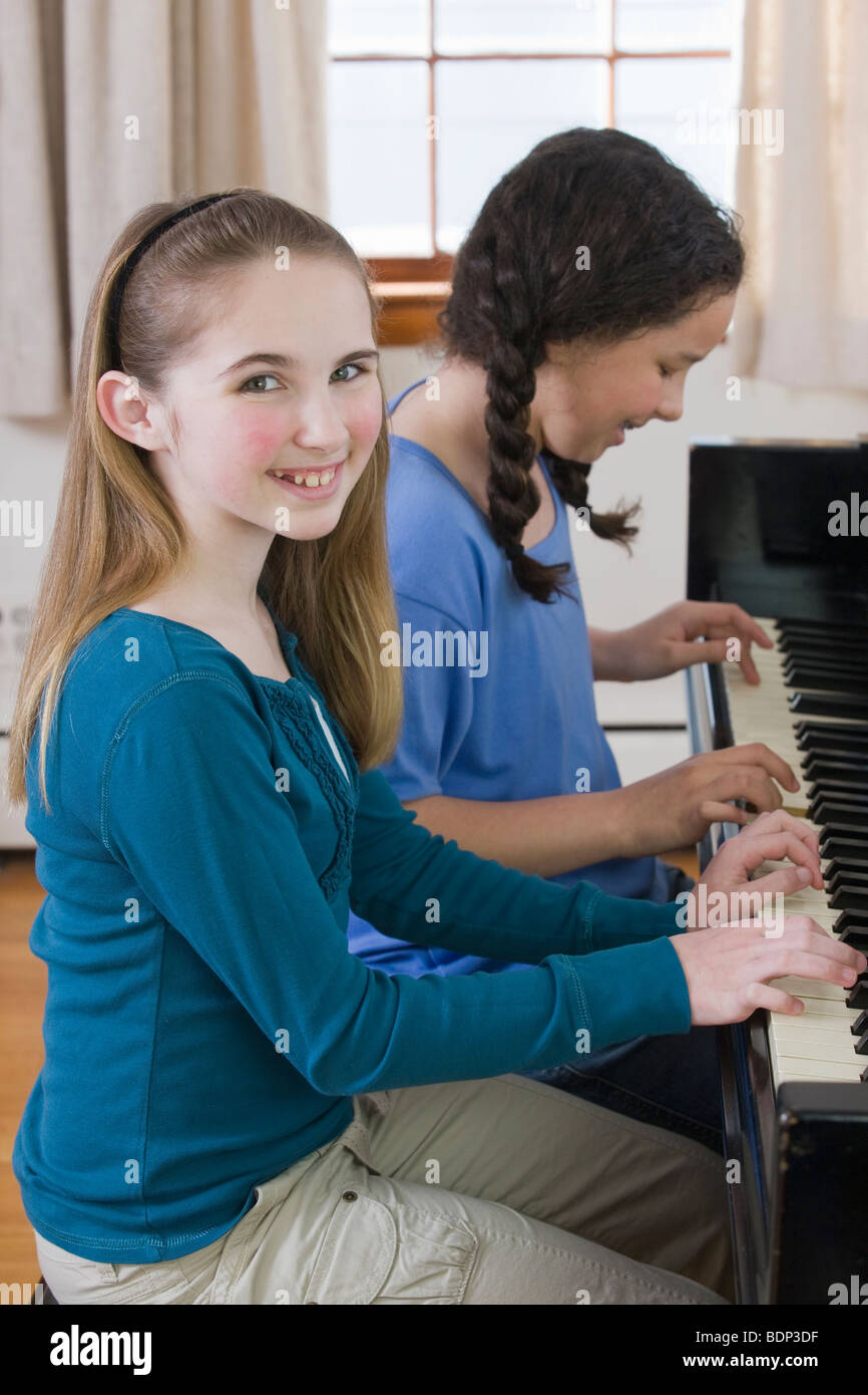 Dominican girls hi-res stock photography and images - Alamy