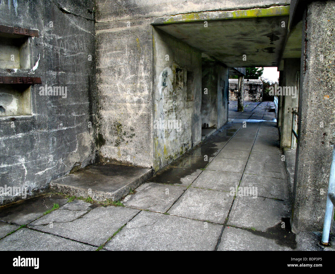 A concrete corridor Stock Photo - Alamy