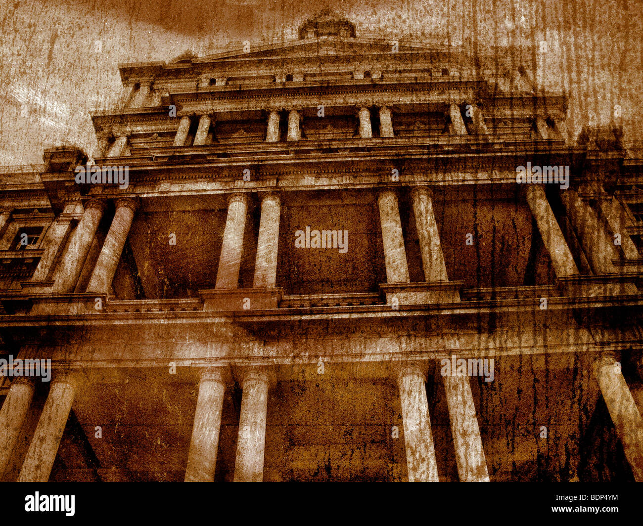 An impressive building with supporting columns Stock Photo - Alamy