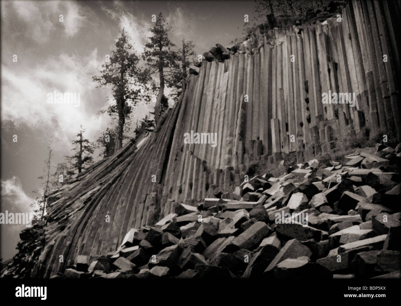 Dramatic shot of the Devil's Postpile, a natural rock formation in ...