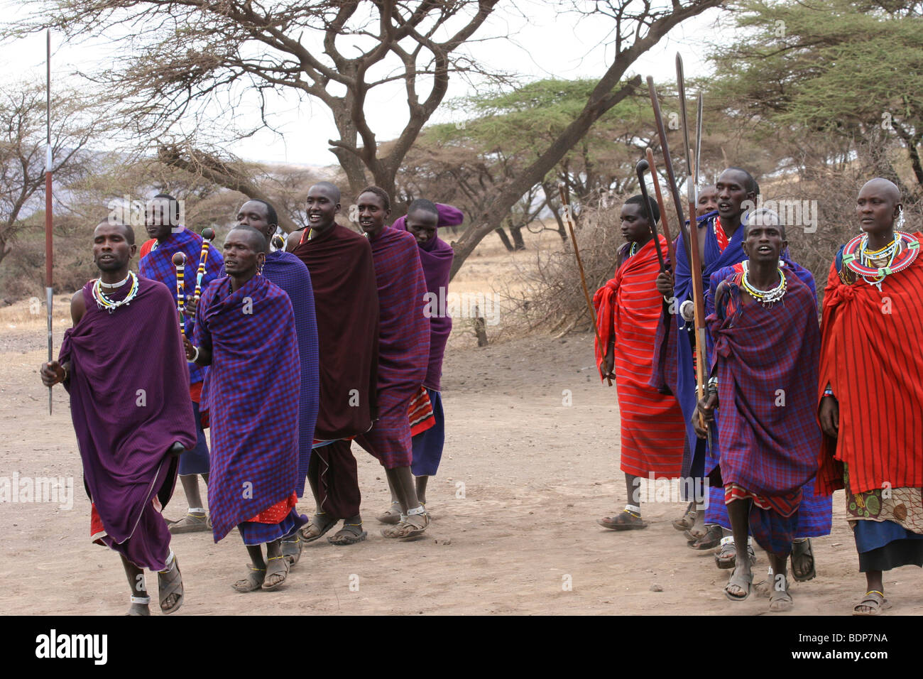 Native african dancers hi-res stock photography and images - Alamy