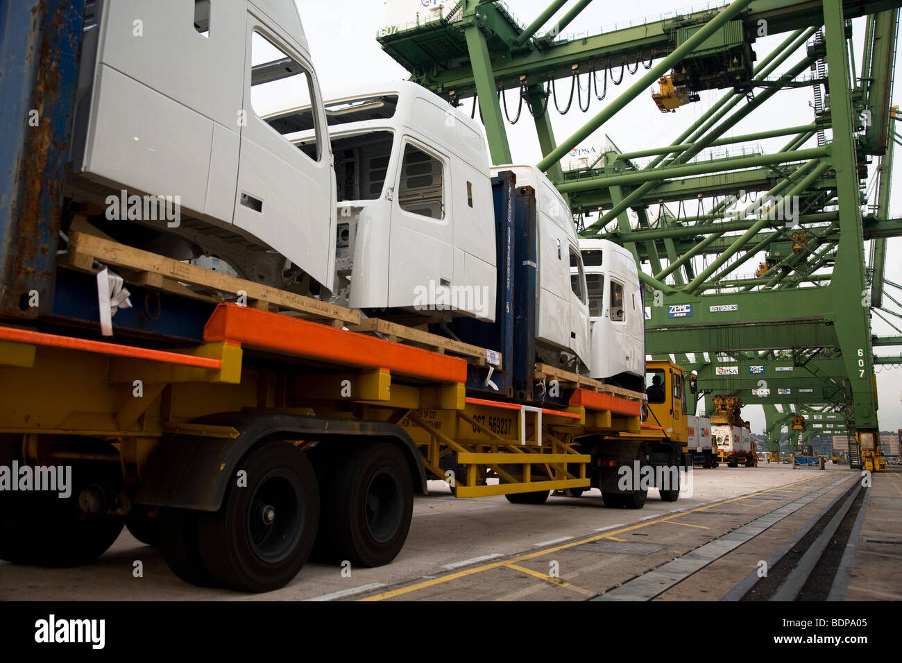 Cargo parts hi-res stock photography and images - Alamy