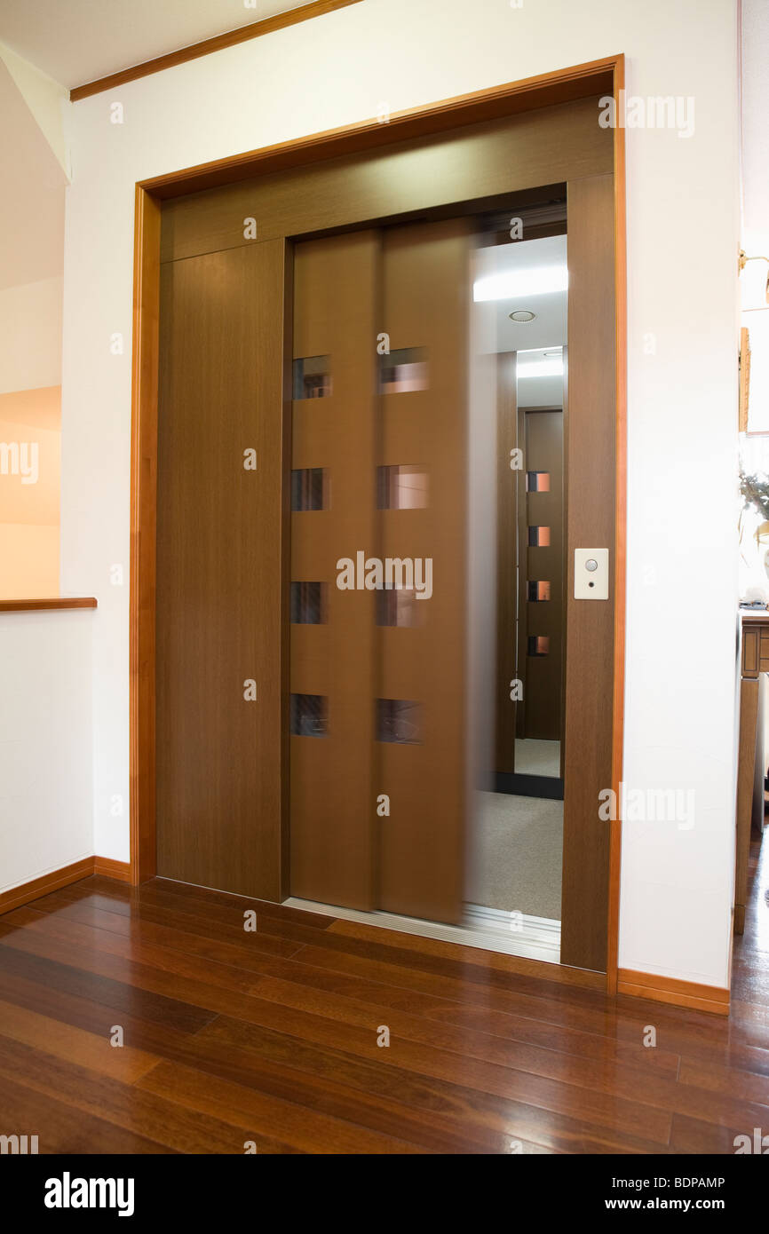 Elevator at home hi-res stock photography and images - Alamy