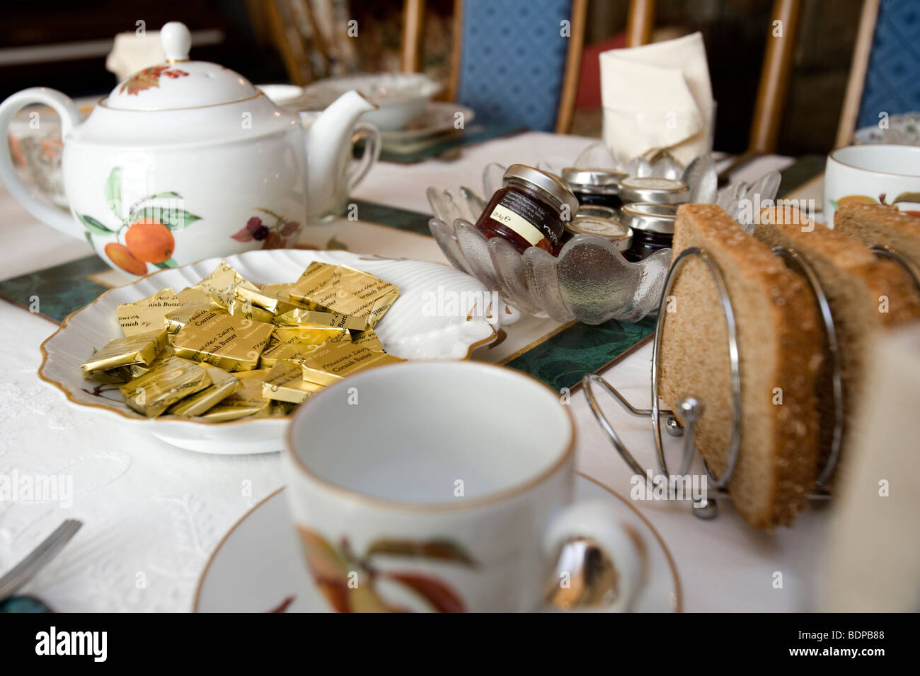 English breakfast tea toast hi-res stock photography and images - Alamy