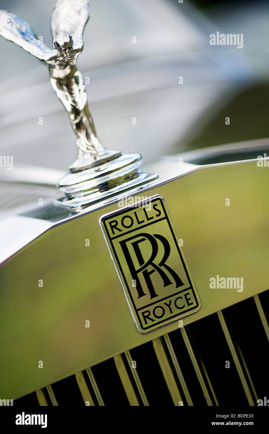 Rolls royce emblem hi-res stock photography and images - Alamy
