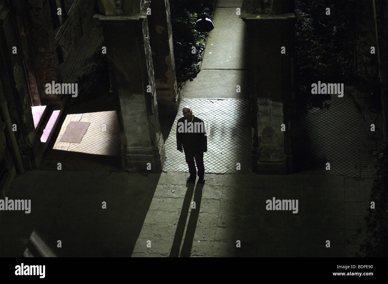 A nyomozo Year : 2008 Director : Attila Gigor aka Attila Galambos Zsolt Anger Stock Photo - Alamy