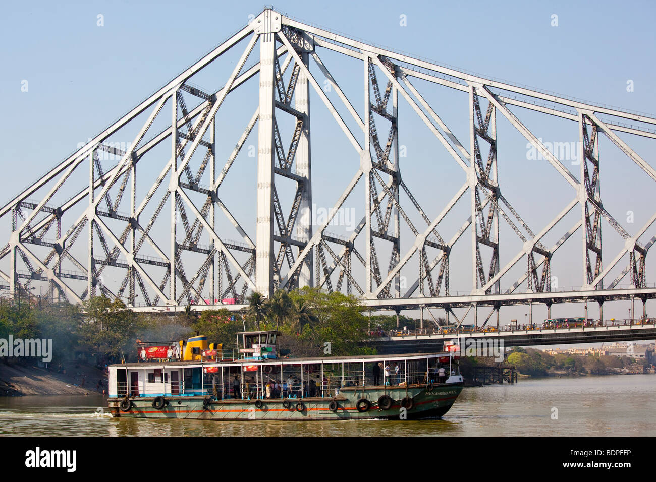 Ferryboat and the Howrah Bridge in Calcutta India Stock Photo - Alamy