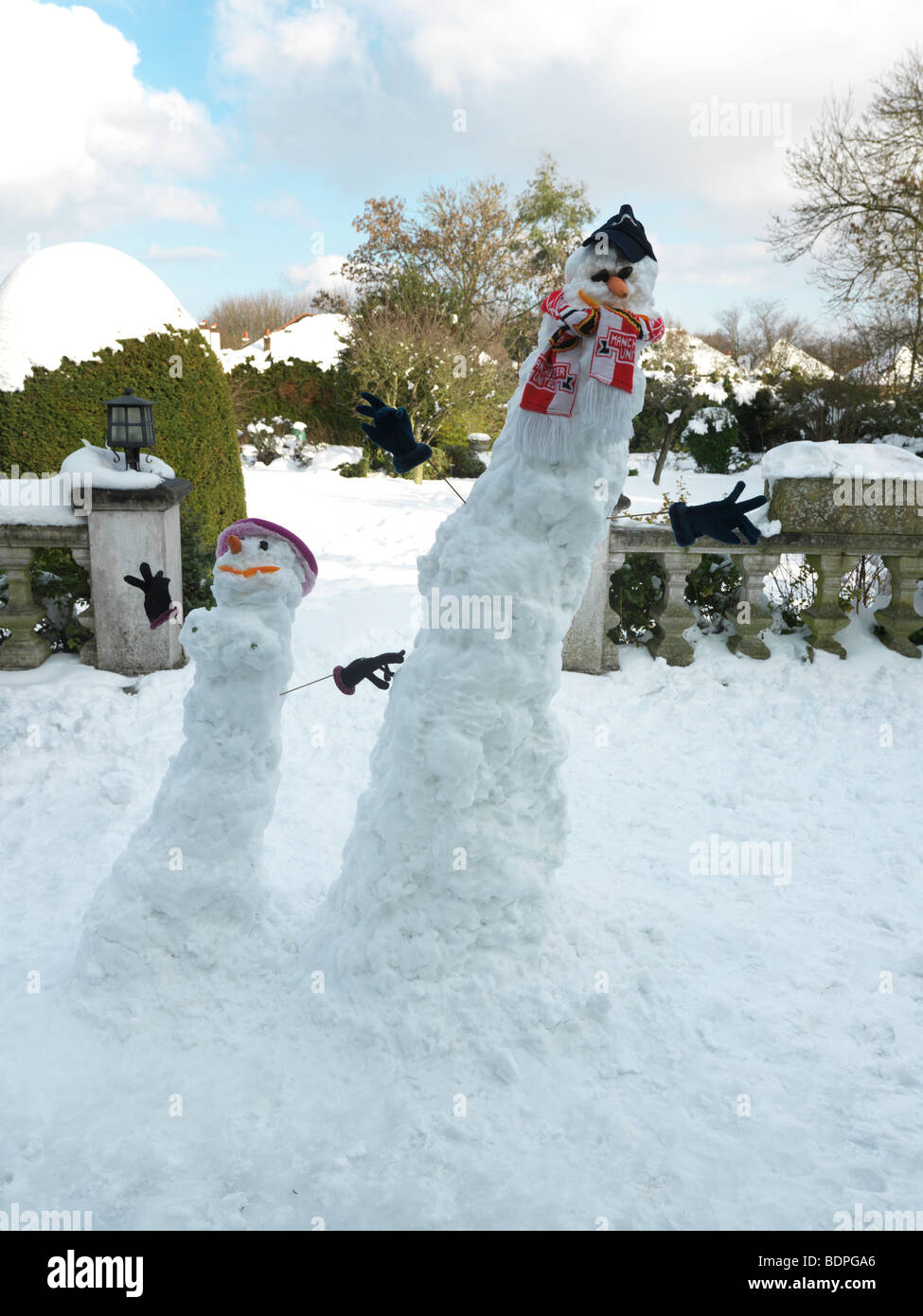 Snowwoman hi-res stock photography and images - Alamy