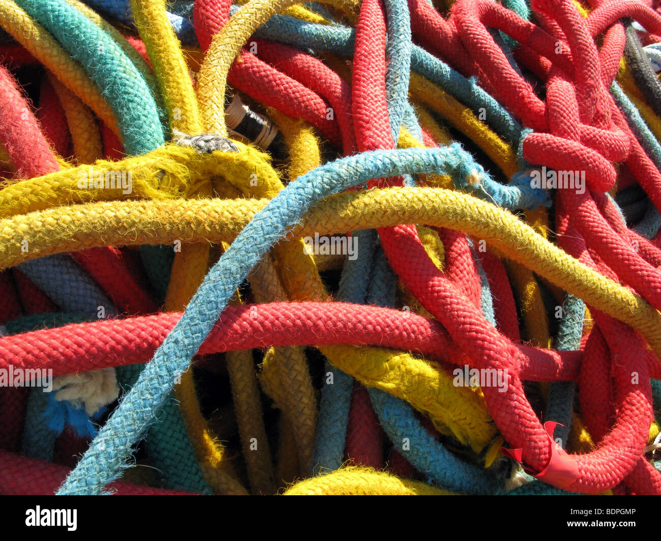 Tangled ropes on boat in hi-res stock photography and images - Alamy